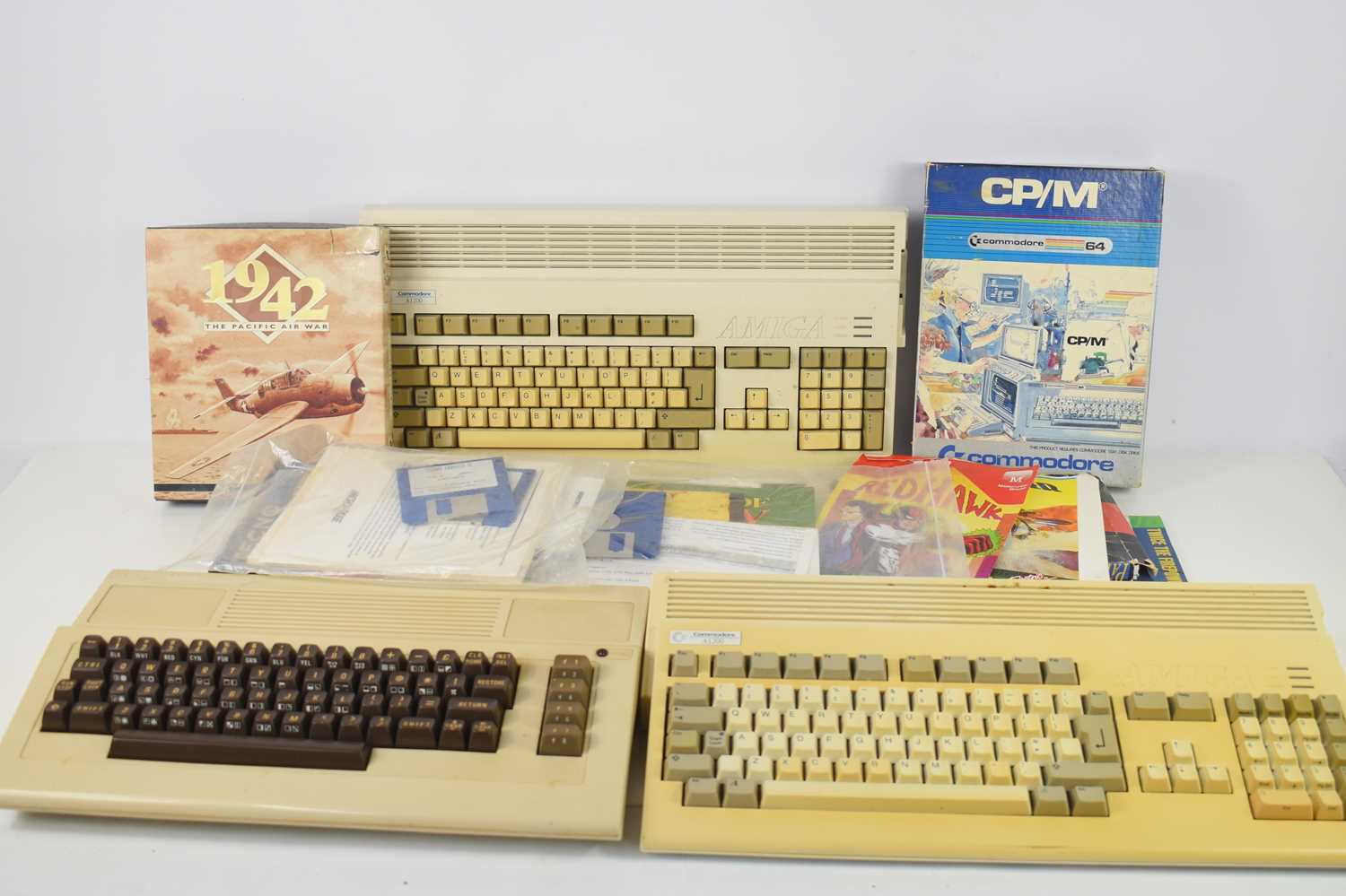 Lot 252 - Two vintage Commodore Amiga A1200 personal