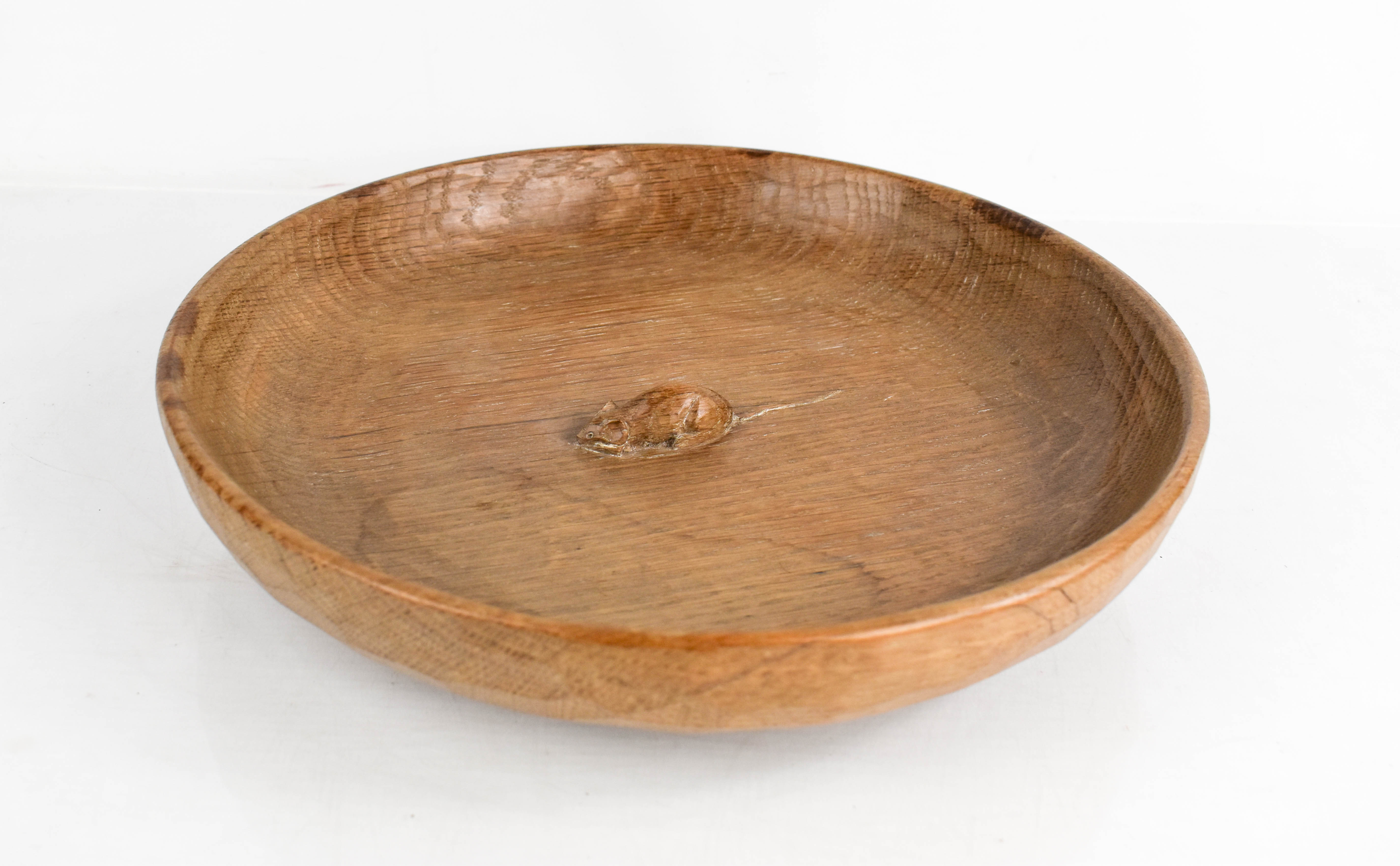 Lot 231 - A Robert Thompson 'Mouseman' fruit bowl, the