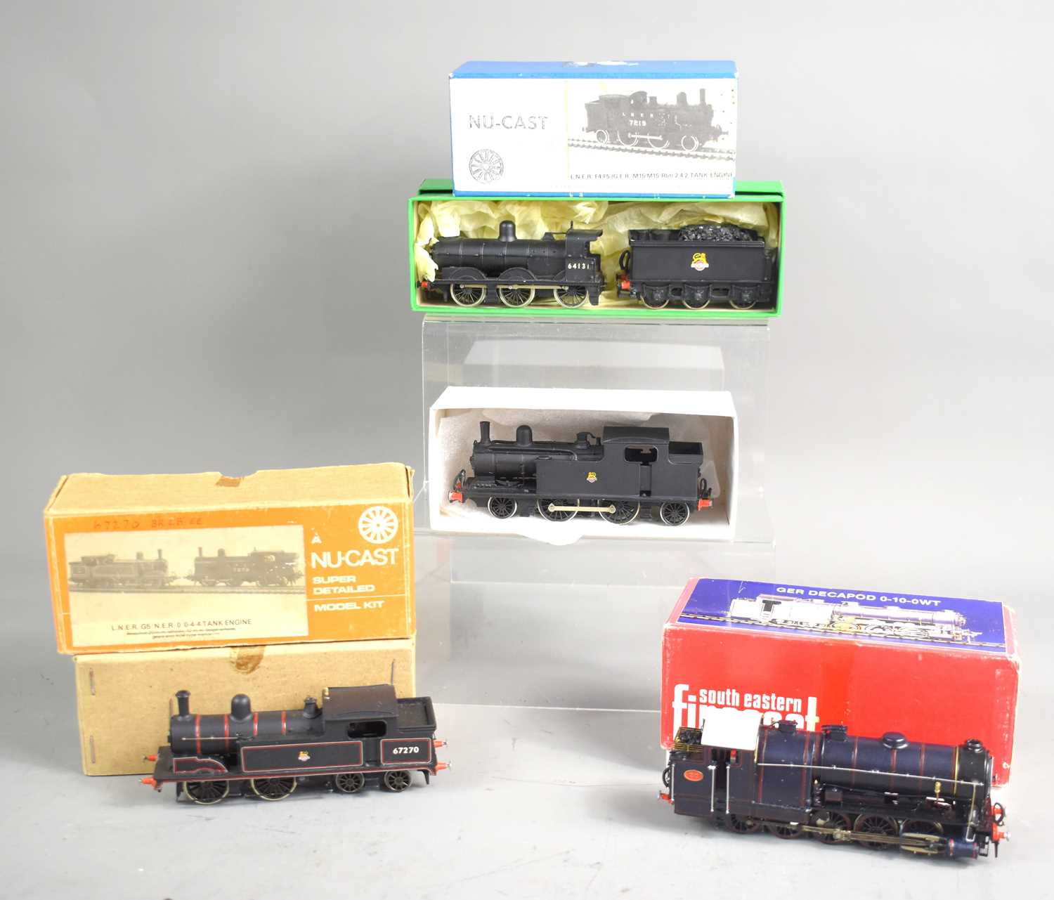 Lot 428 - A group of four kit built OO gauge