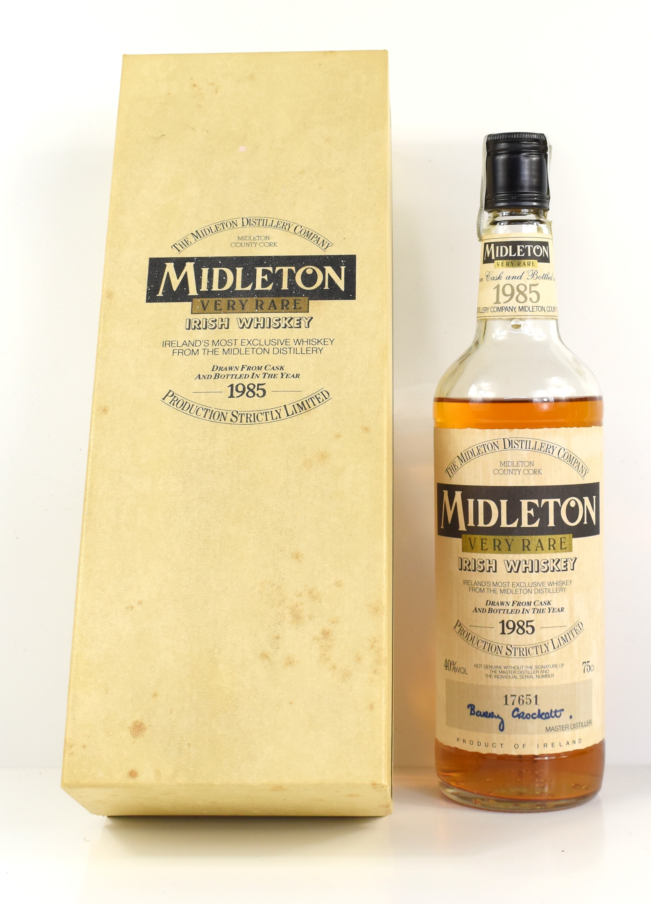Lot 376 - A bottle of Midleton Very Rare Irish Whiskey,
