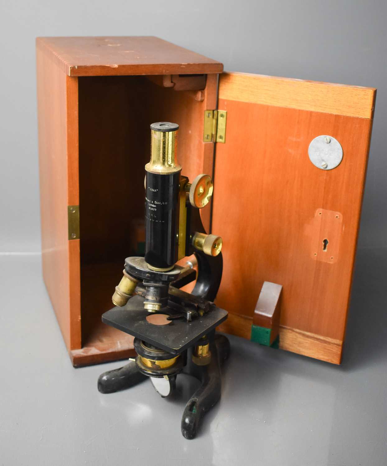 Lot 209 - A vintage Watson and Sons "Kima" microscope